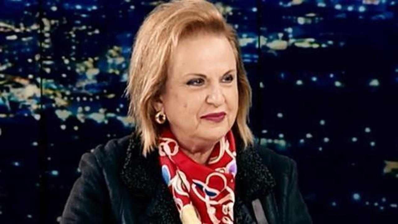 ΚΑΜΑΡΩΣΤΕ ΤΗΝ! Η “πολύχρωμη” Παγώνη μας απειλεί συνέχεια.... - Sahiel ...