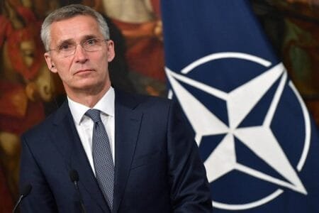 Στόλτενμπεργκ προς Μόσχα: Το ΝΑΤΟ έτοιμο για διάλογο αλλά και για ...